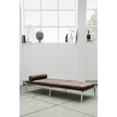 Norr11 - Man Daybed Leder | nunido.